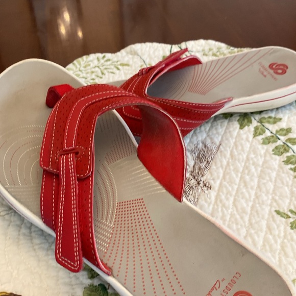 Cloudsteppers by Clarks | Shoes | Clarks Cloudstepper Red Sandal | Poshmark